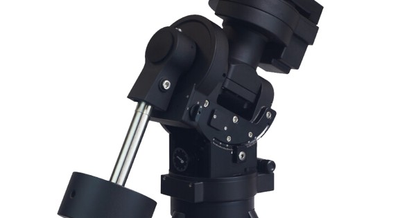 iOptron CEM70 Center Balanced Equatorial GoTo Mount